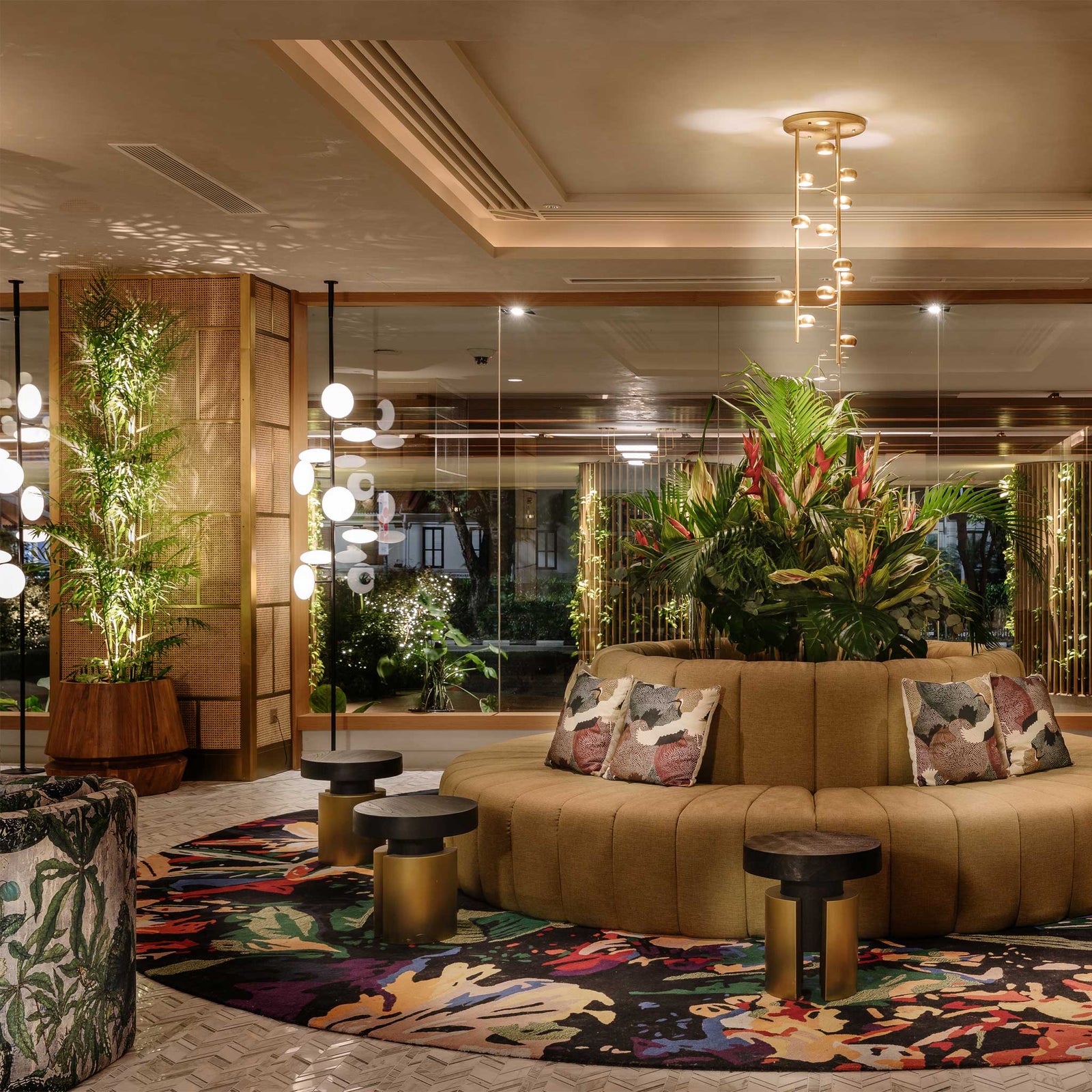 Park Royal Hotel Featuring Kerrie Brown – Tappeti Rugs SG