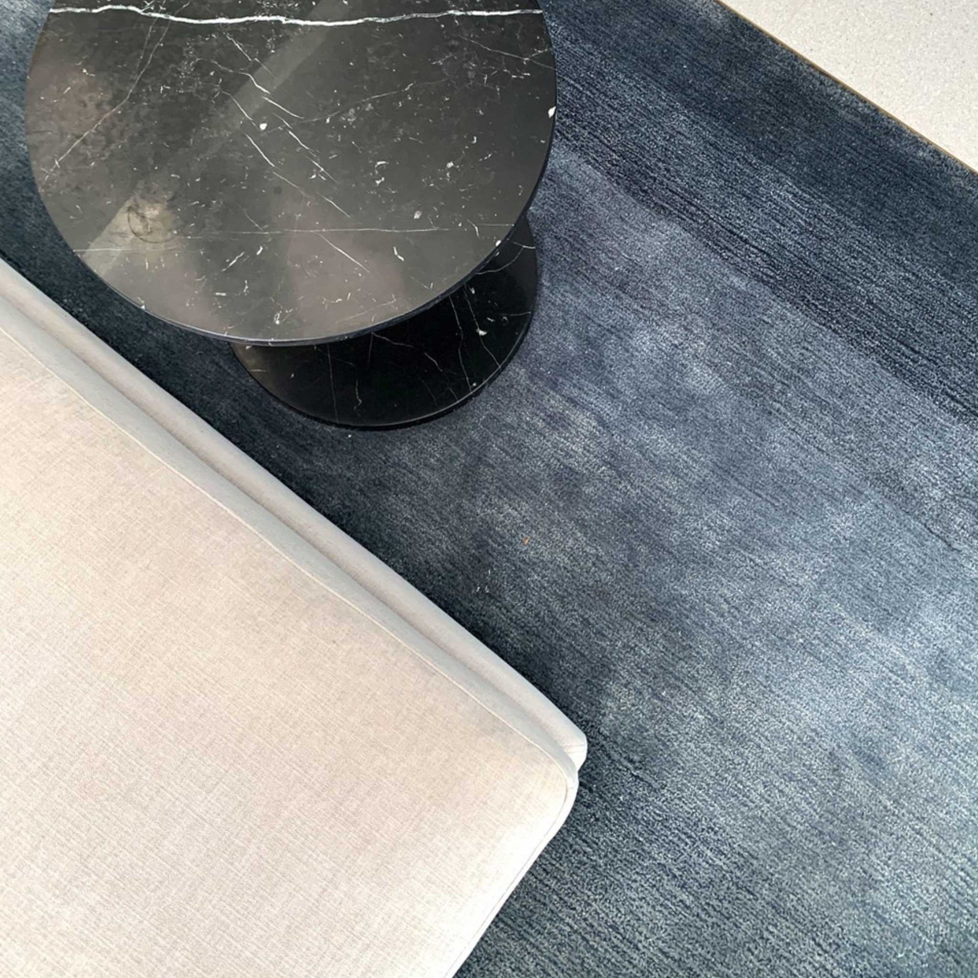 Gradient Night Horizon – Tappeti Rugs SG